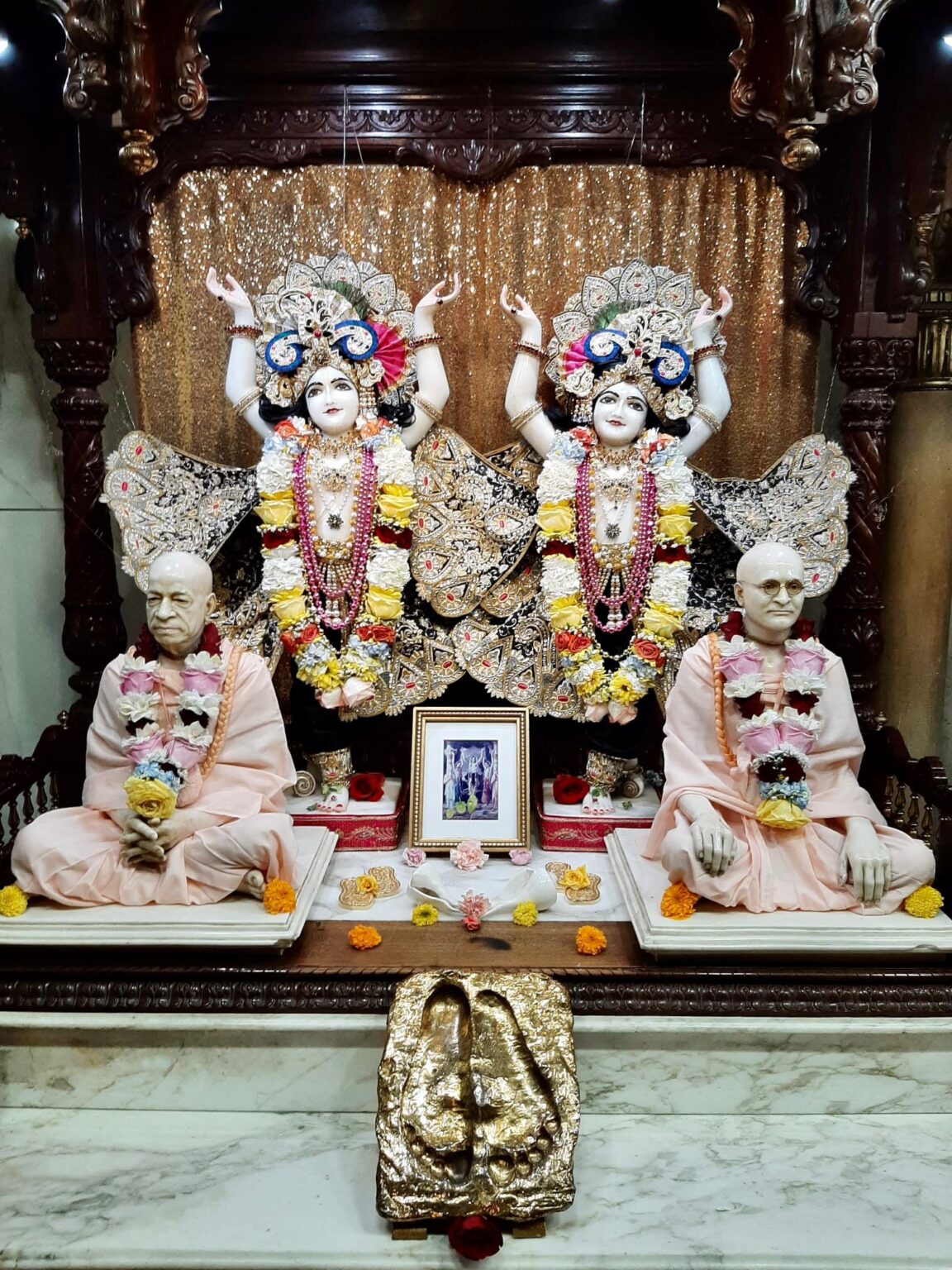 ISKCON Detroit – The Devasadhan Mandir