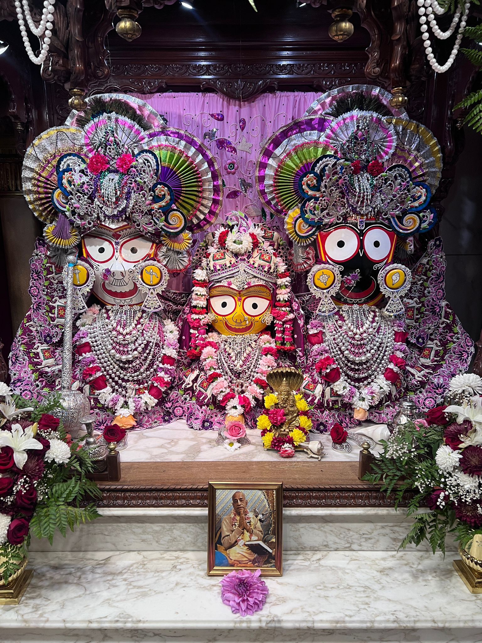 ISKCON Detroit – The Devasadan Mandir